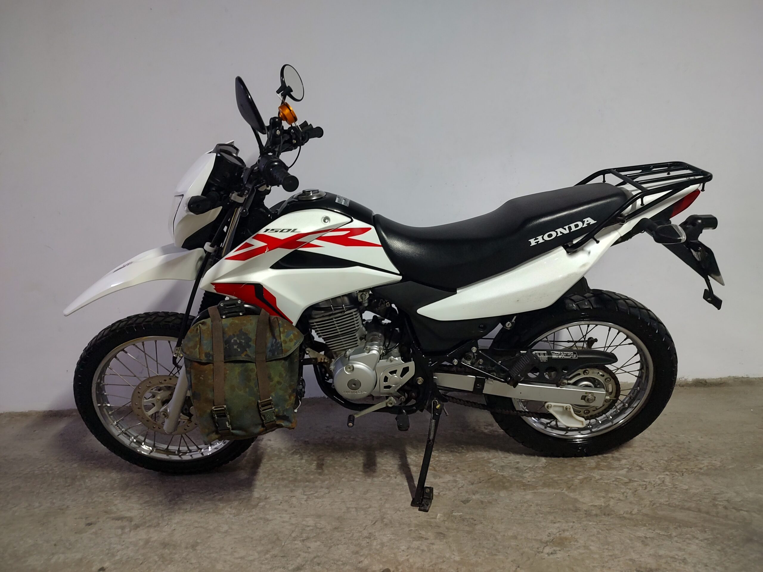 Honda XR150 L - Venta de motos en Panamá | MotoJungla.com | Nuevas y Usadas