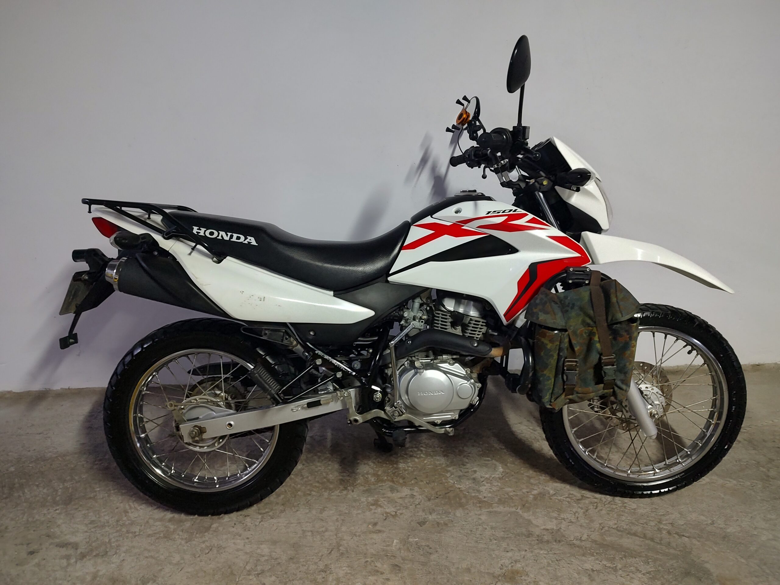 Honda XR150 L - Venta de motos en Panamá | MotoJungla.com | Nuevas y Usadas